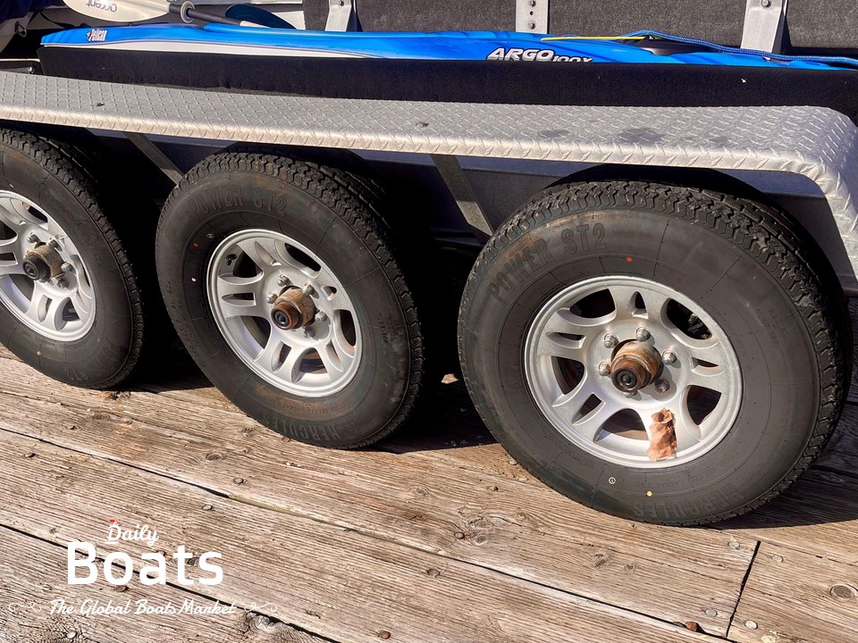 2015 Cutwater 30 Command Bridge for sale. View price, photos and Buy ...