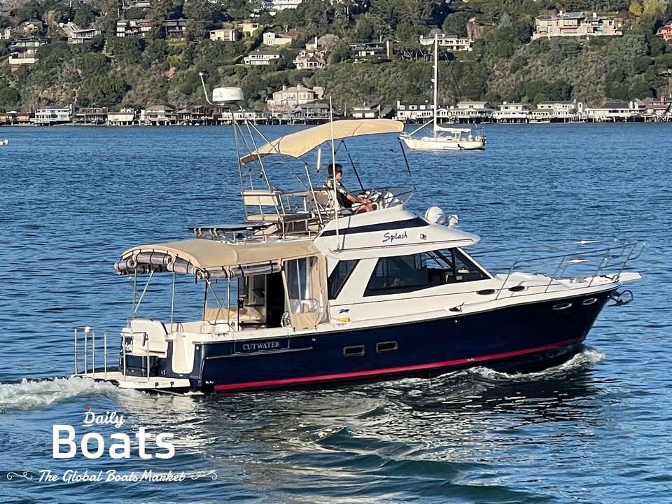 2015 Cutwater 30 Command Bridge for sale. View price, photos and Buy ...