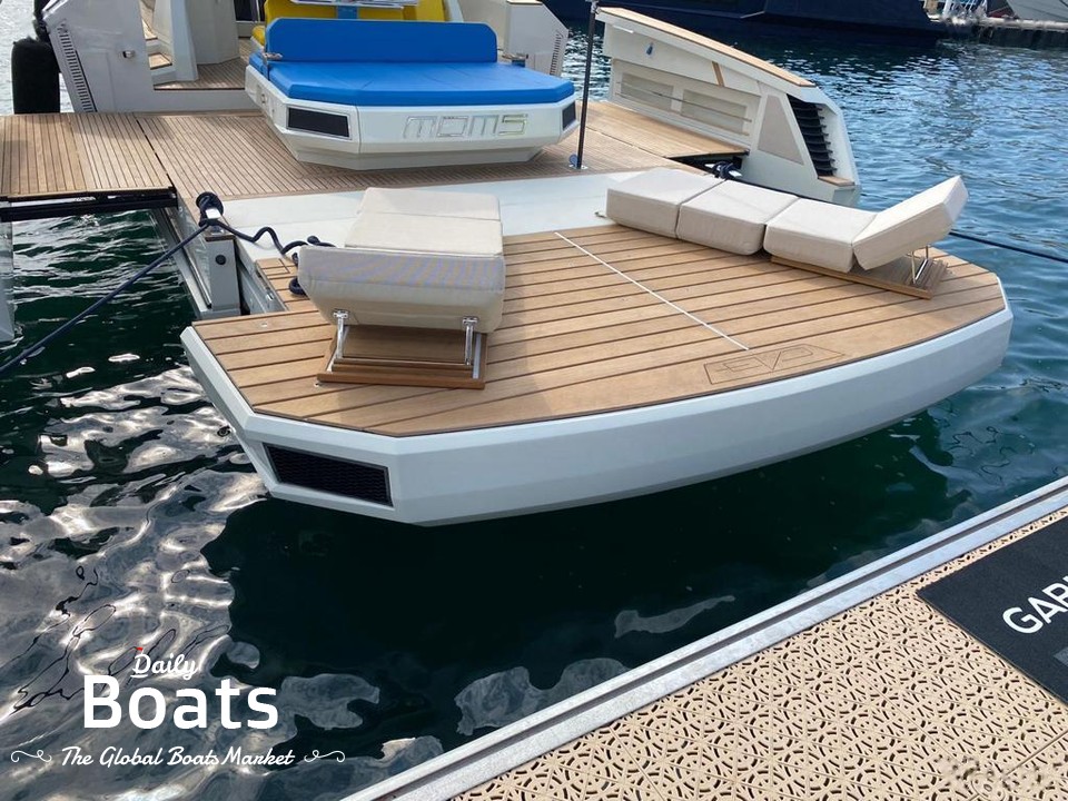 2022 Evo Yachts R4 for sale. View price, photos and Buy 2022 Evo Yachts ...