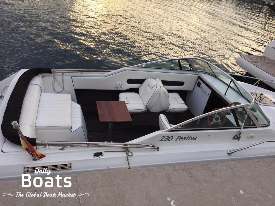 1992 Rinker 230 Festiva for sale. View price, photos and Buy 1992 ...