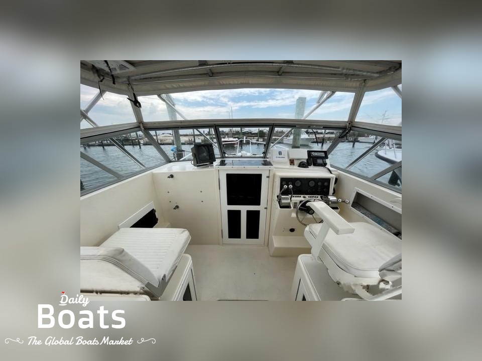 1990 Pacemaker 29 Express for sale. View price, photos and Buy 1990 ...