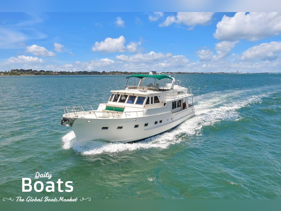 Motor boats Grand Alaskan raised pilot for sale - Daily Boats