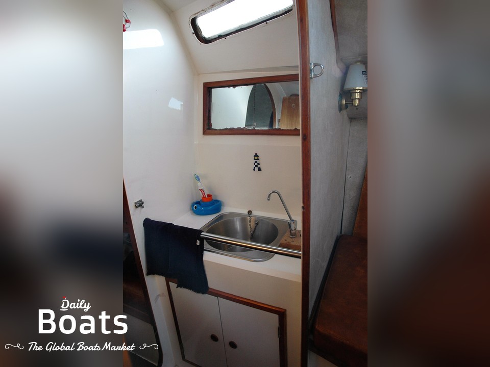 1978 Nicholson 30 for sale. View price, photos and Buy 1978 Nicholson ...