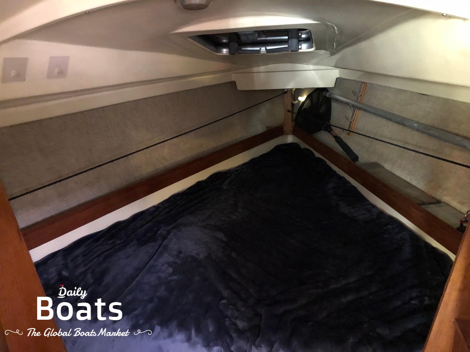 1985 Hunter 25.5 for sale. View price, photos and Buy 1985 Hunter 25.5 ...