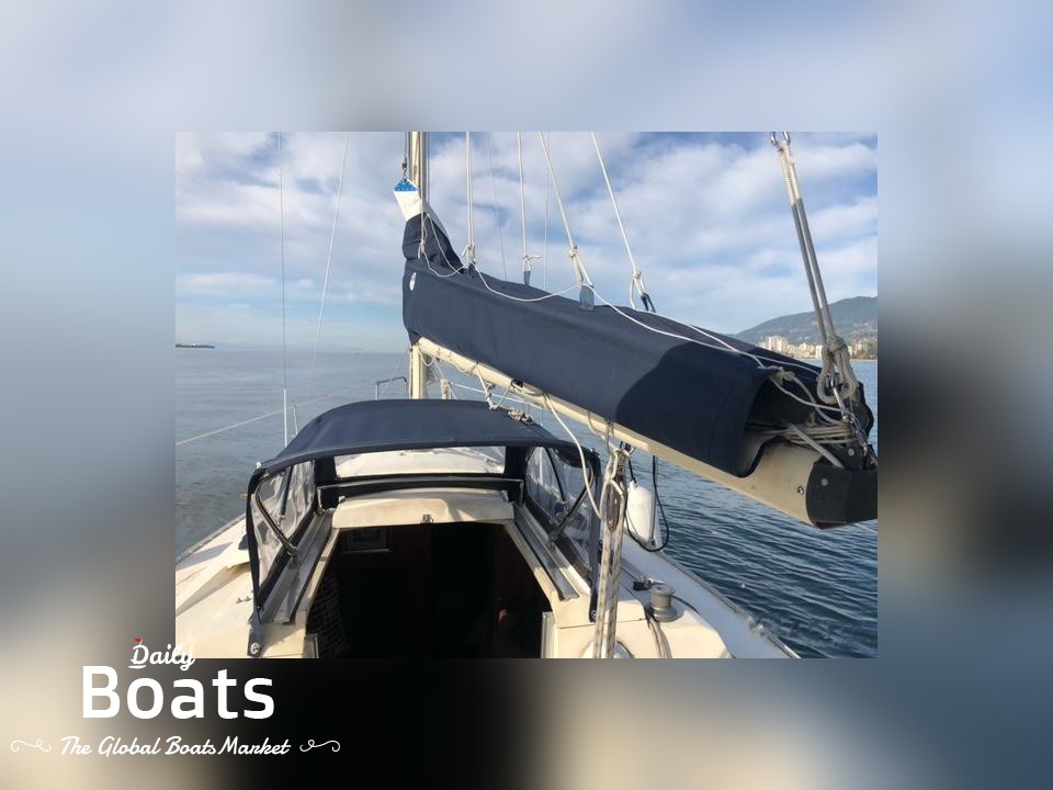 1985 Hunter 25.5 for sale. View price, photos and Buy 1985 Hunter 25.5 ...