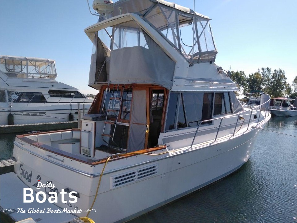 1989 Bayliner 3288 Motoryacht for sale. View price, photos and Buy 1989 ...