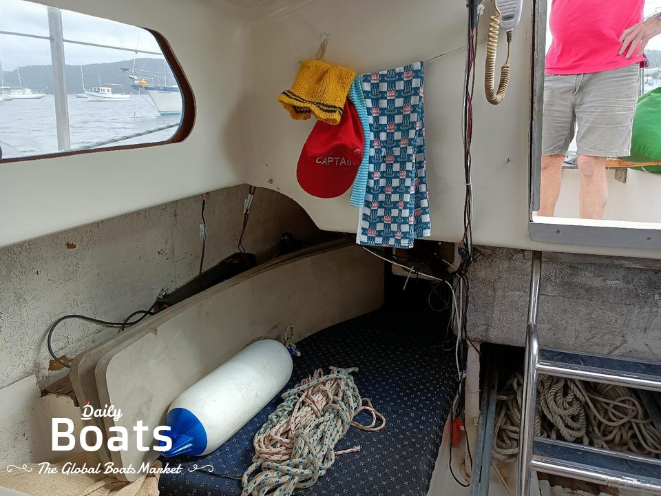 1981 Hutton 28 for sale. View price, photos and Buy 1981 Hutton 28 #288781