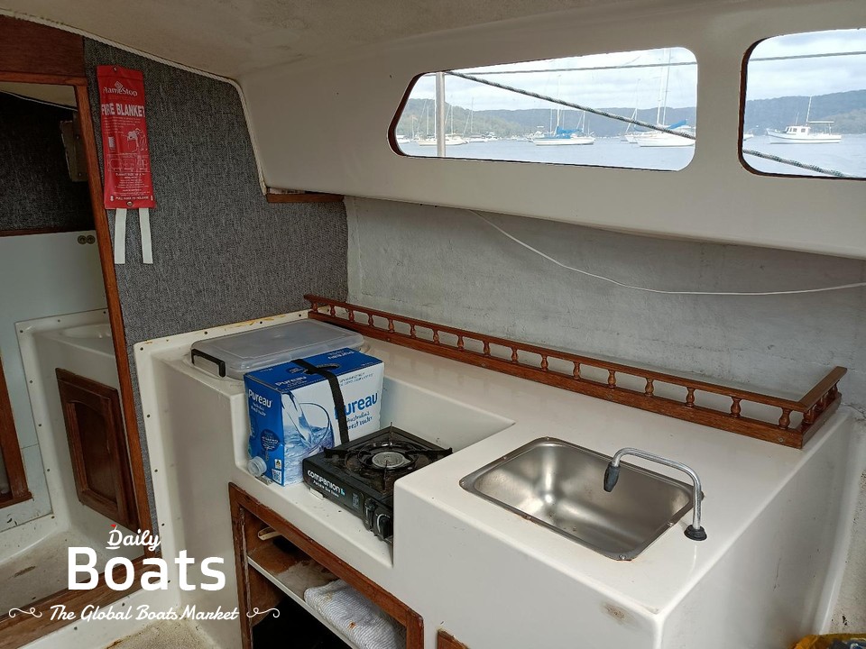 1981 Hutton 28 for sale. View price, photos and Buy 1981 Hutton 28 #288781