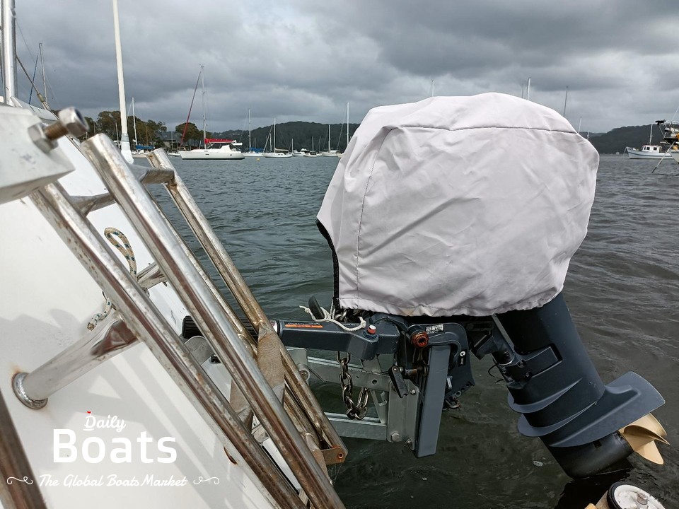 1981 Hutton 28 for sale. View price, photos and Buy 1981 Hutton 28 #288781