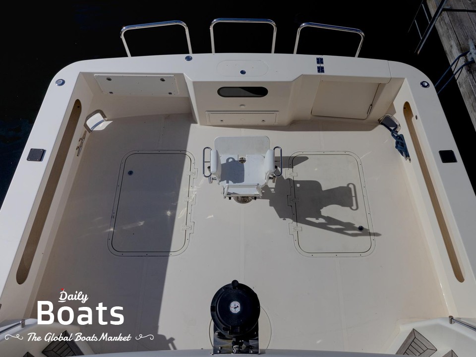 2007 Grand Alaskan Enclosed Pilot House for sale. View price, photos ...