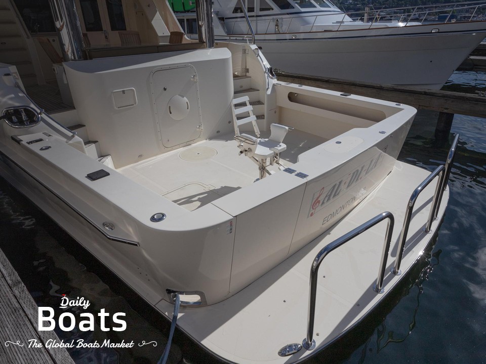 2007 Grand Alaskan Enclosed Pilot House for sale. View price, photos ...