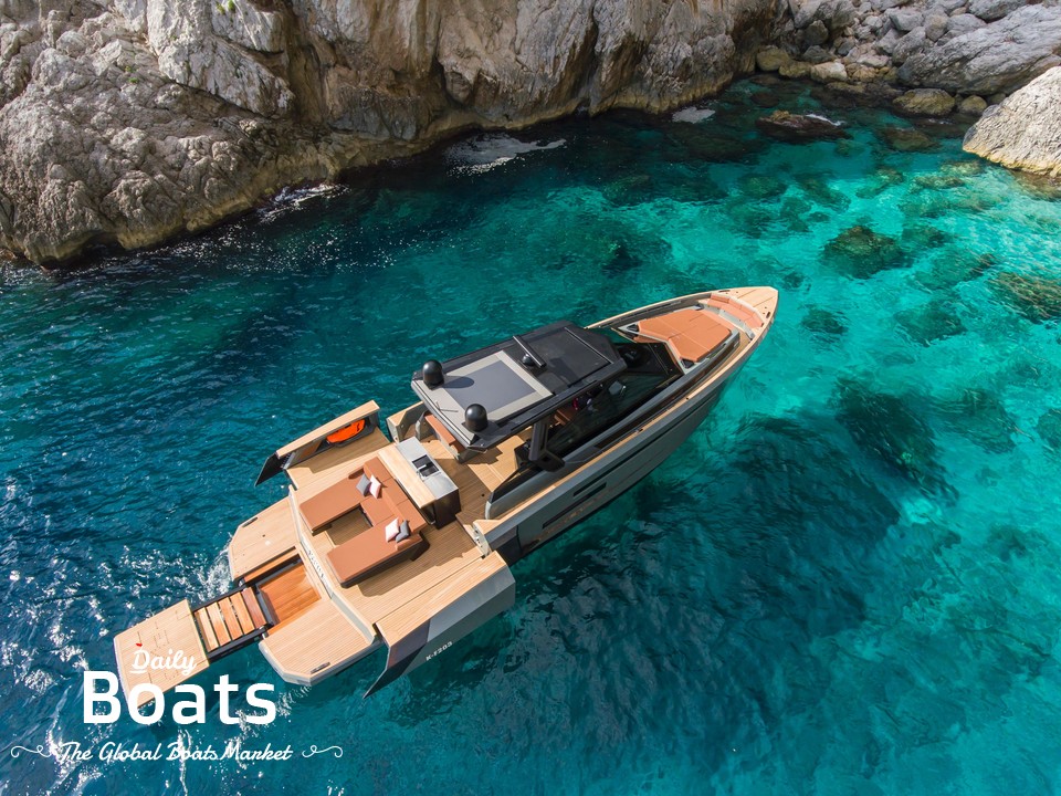 2020 Evo Yachts R6 for sale. View price, photos and Buy 2020 Evo Yachts ...