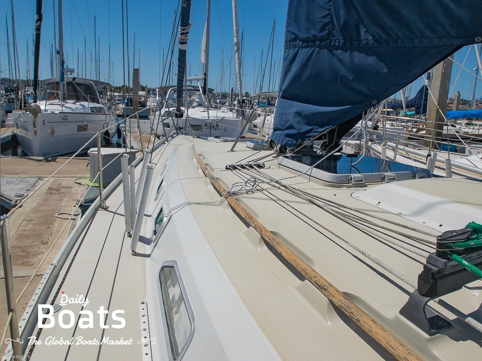 1988 Ericson 38-200 for sale. View price, photos and Buy 1988 Ericson ...