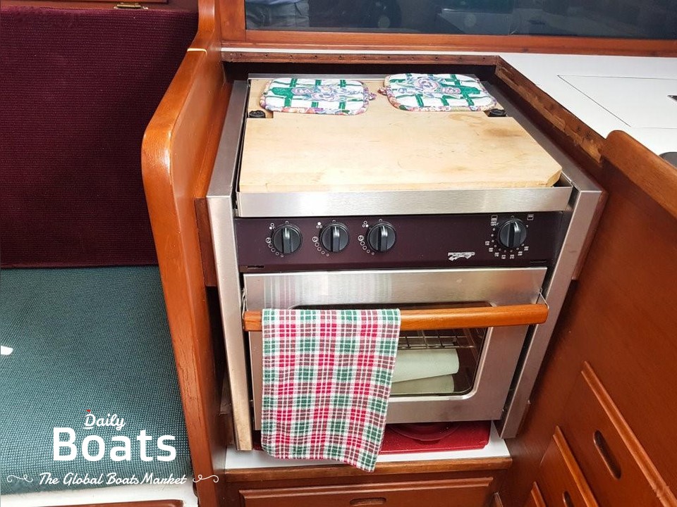 1977 Willard Marine 8-Ton Cutter for sale. View price, photos and Buy ...