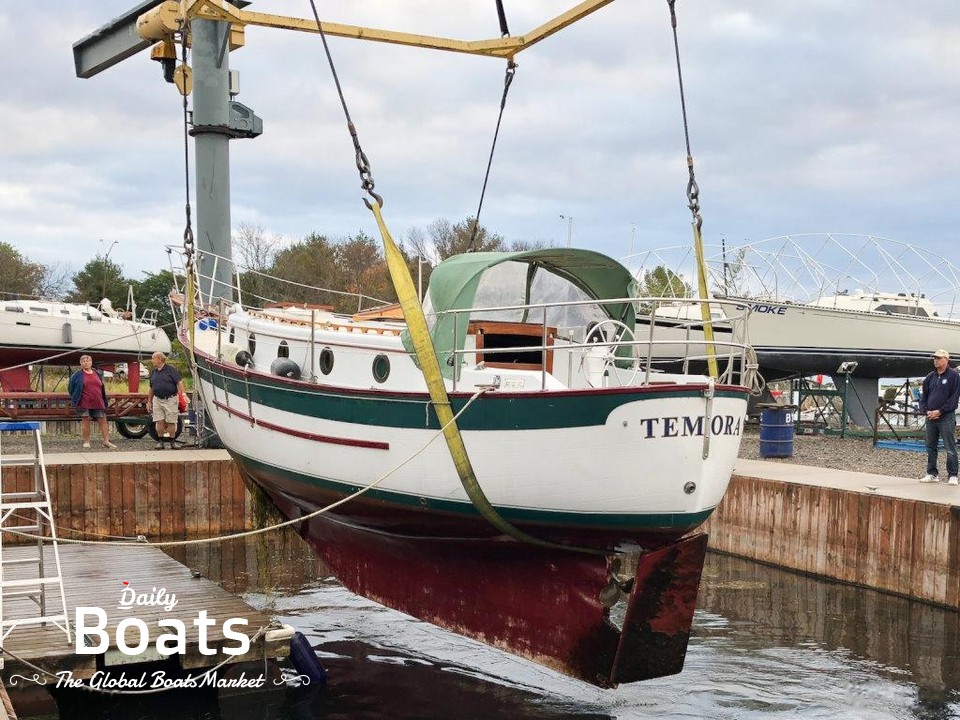 1977 Willard Marine 8-Ton Cutter for sale. View price, photos and Buy ...