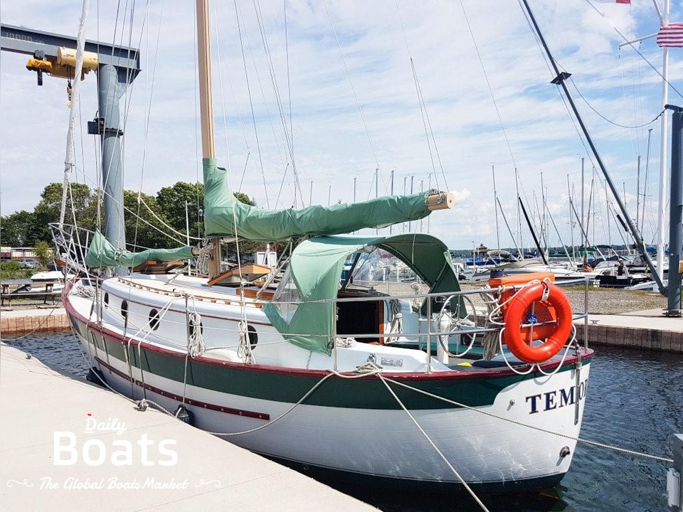 1977 Willard Marine 8-Ton Cutter for sale. View price, photos and Buy ...