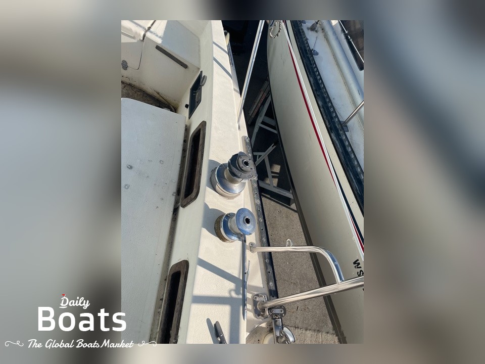 1982 Allmand 35 Sloop for sale. View price, photos and Buy 1982 Allmand ...