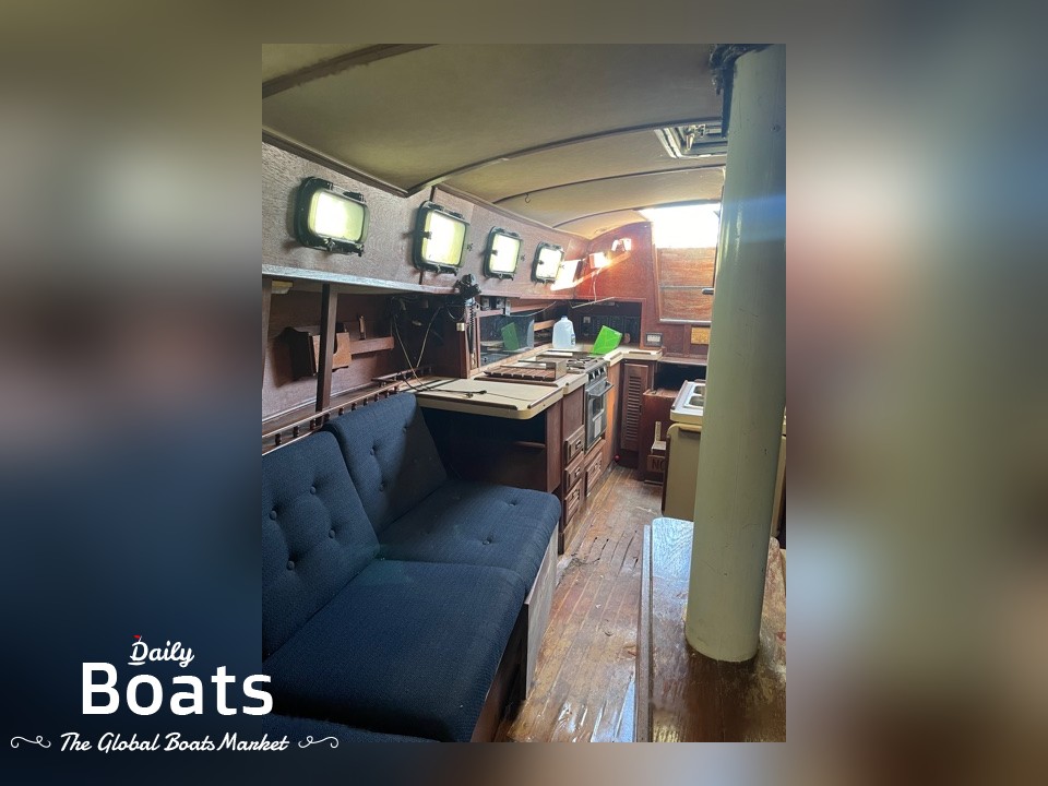 1982 Allmand 35 Sloop for sale. View price, photos and Buy 1982 Allmand ...