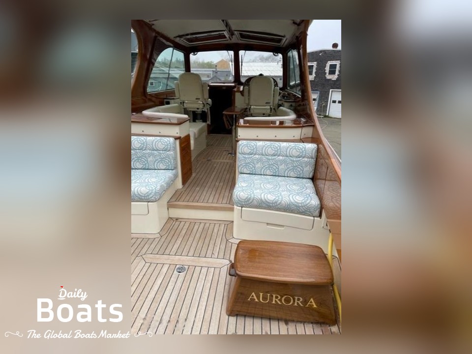 2009 Hinckley Picnic Boat Mkiii for sale. View price, photos and Buy ...