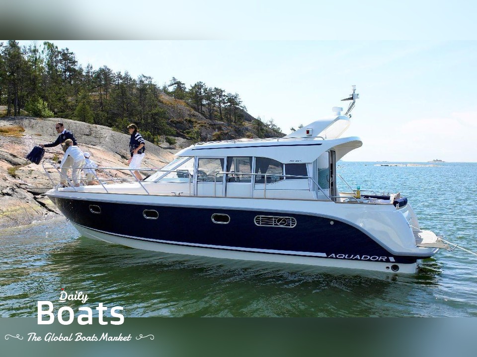 2016 Aquador 32 C for sale. View price, photos and Buy 2016 Aquador 32 ...