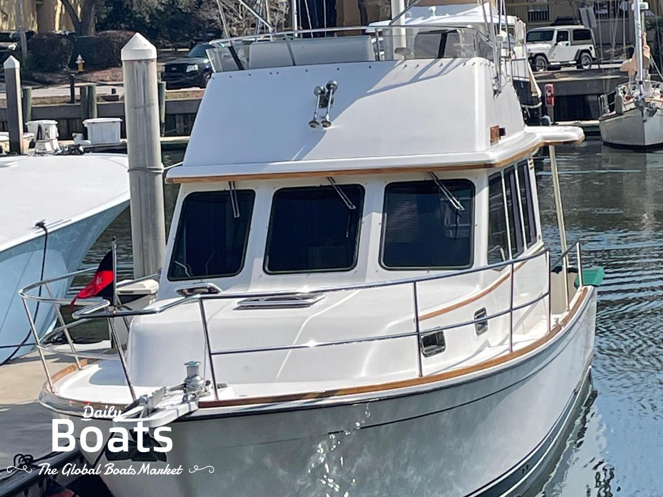 2004 Sabre 36 Flybridge for sale. View price, photos and Buy 2004 Sabre ...