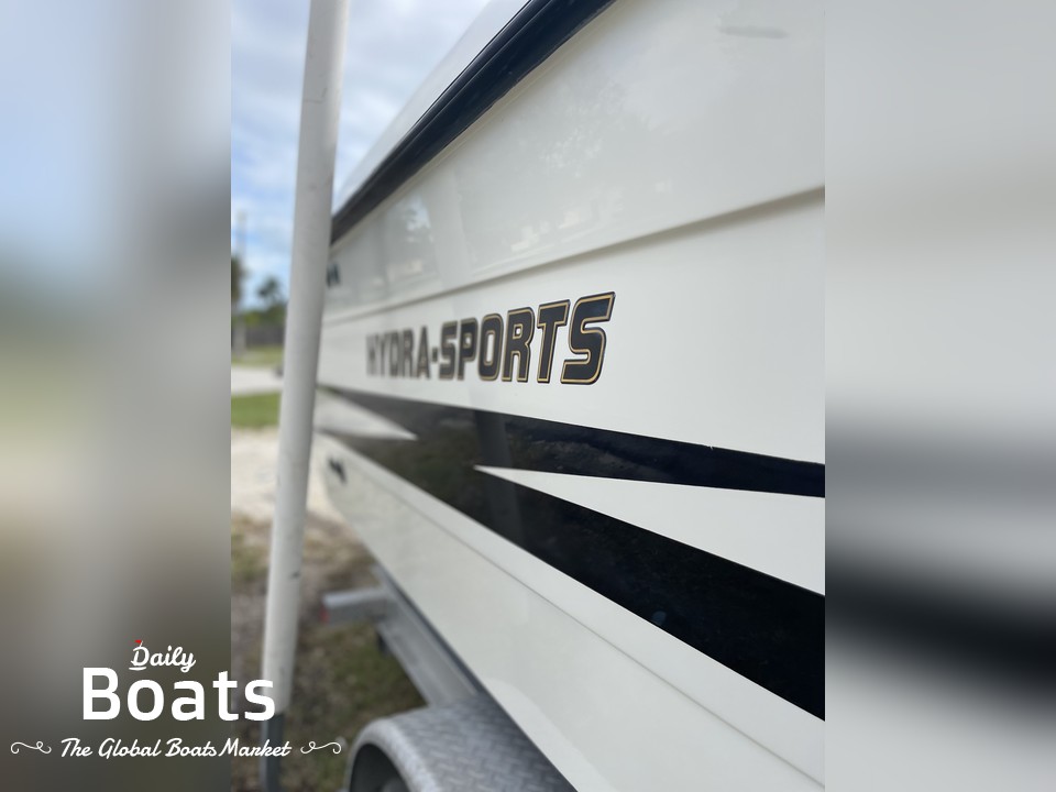 2000 Hydra-Sports 2796 Vector for sale. View price, photos and Buy 2000 ...