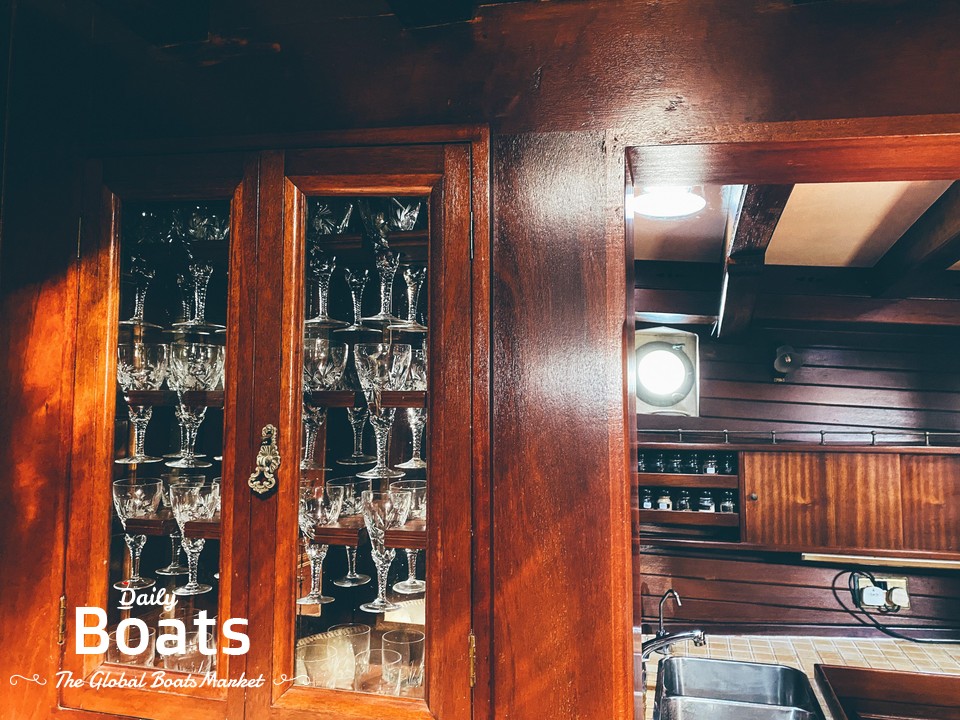 1989 Alan Pape David Walkey for sale. View price, photos and Buy 1989 ...