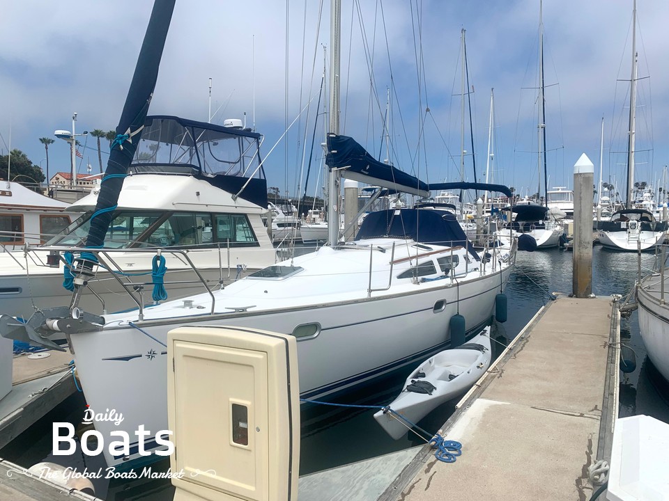 2005 Jeanneau 35 for sale. View price, photos and Buy 2005 Jeanneau 35 ...