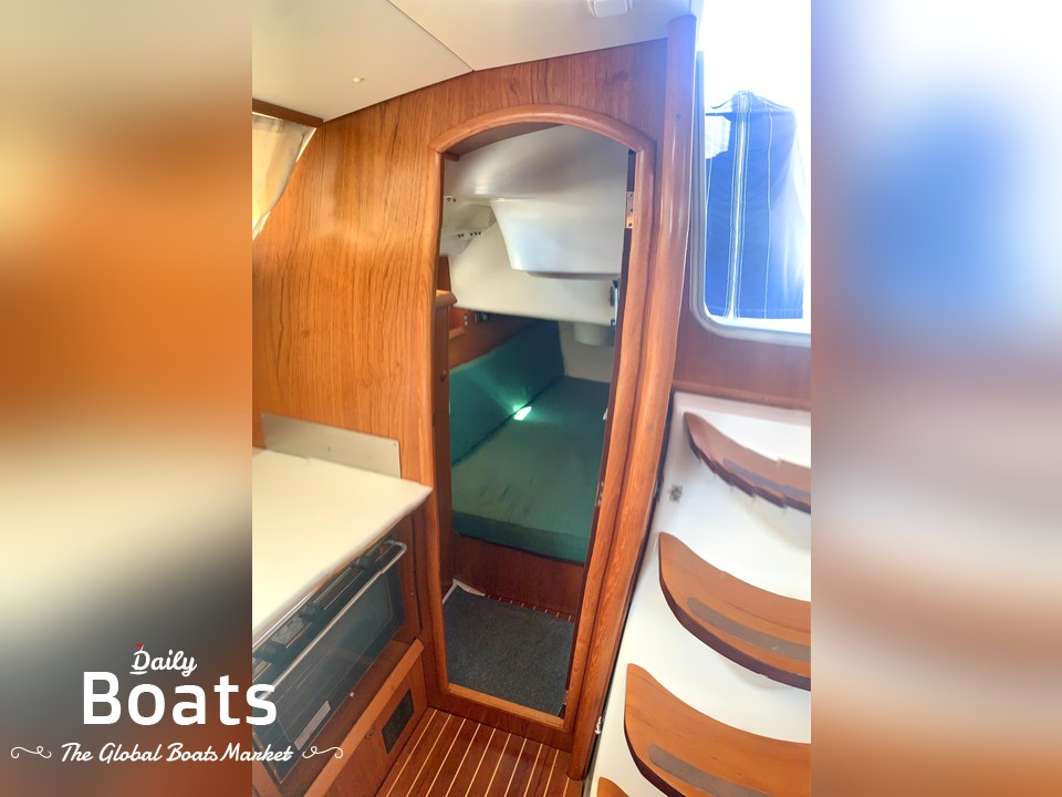 2005 Jeanneau 35 for sale. View price, photos and Buy 2005 Jeanneau 35 ...