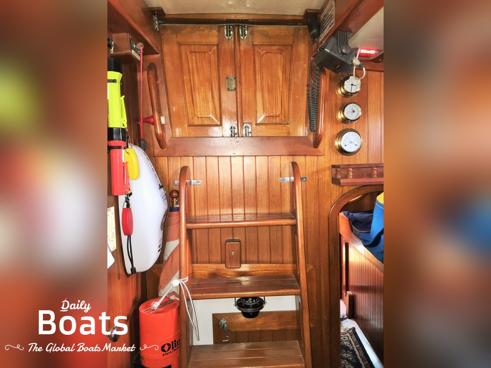 1984 Spindrift 46 Center Cockpit Cutter for sale. View price, photos ...