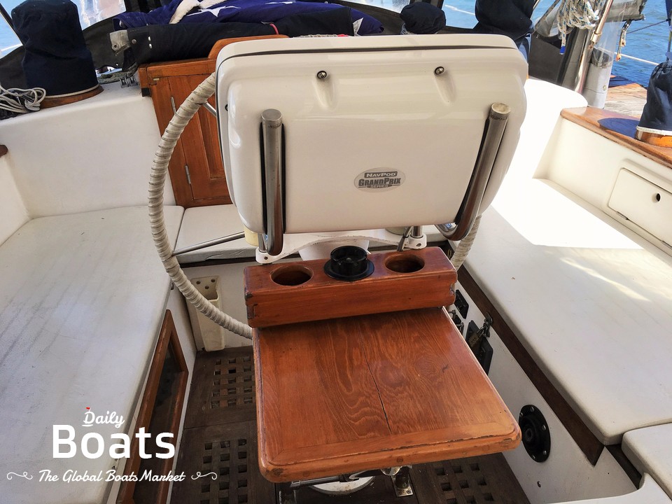 1984 Spindrift 46 Center Cockpit Cutter for sale. View price, photos ...