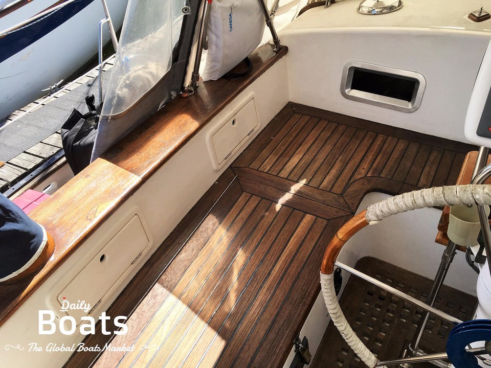 1984 Spindrift 46 Center Cockpit Cutter for sale. View price, photos ...