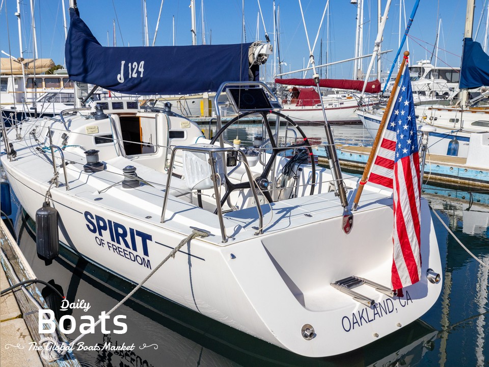 2006 J Boats J/124 for sale. View price, photos and Buy 2006 J Boats J ...