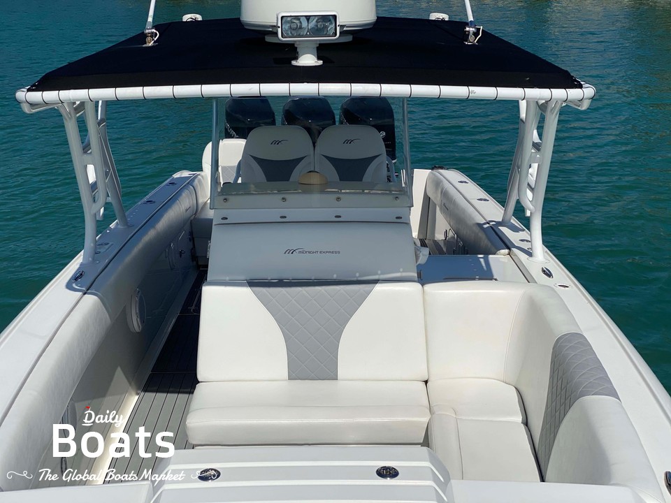 2007 Midnight Express 39 Cuddy for sale. View price, photos and Buy ...