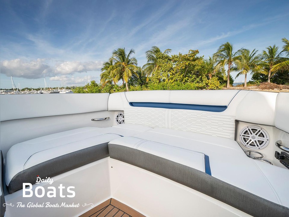 2023 Tiara Yachts 34 Lx for sale. View price, photos and Buy 2023 Tiara ...