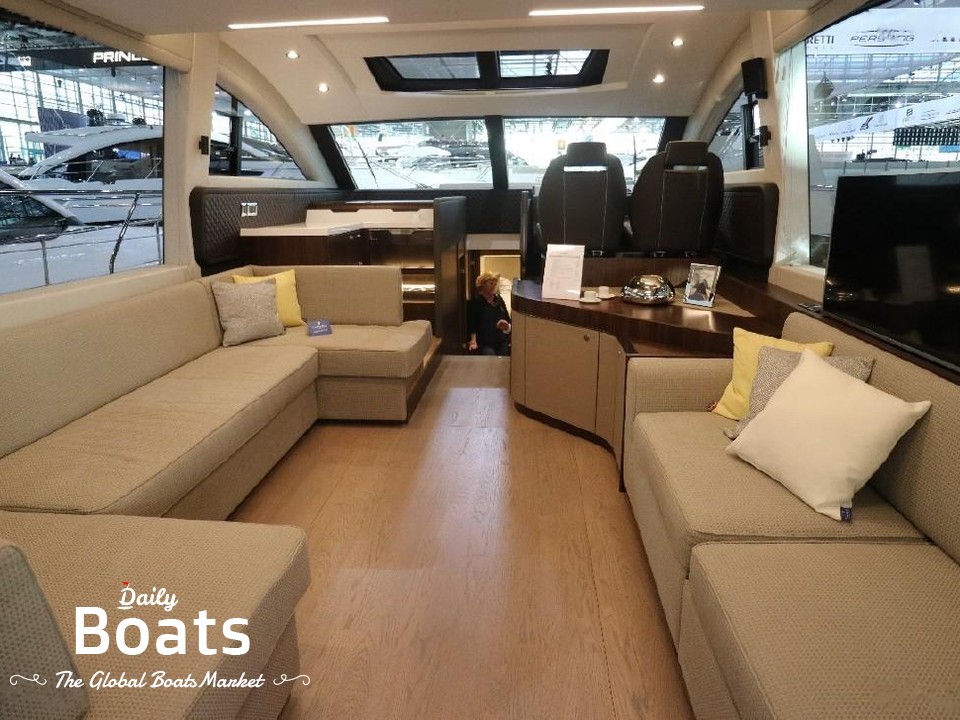 2018 Fairline Squadron 55 for sale. View price, photos and Buy 2018 ...