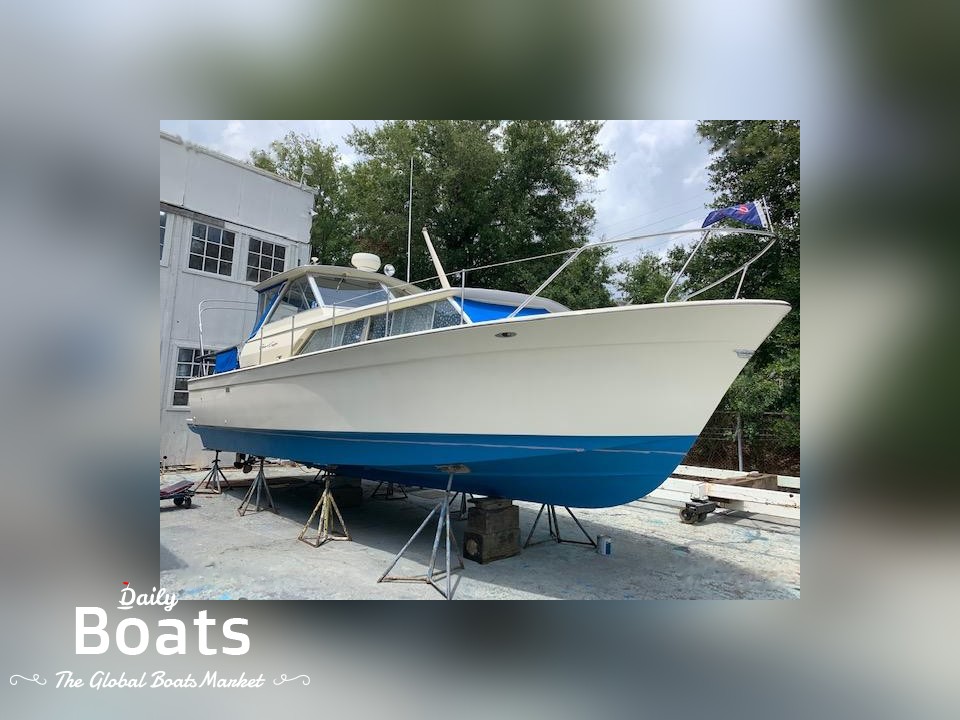 1968 Chris-Craft 31 Commander for sale. View price, photos and Buy 1968 ...