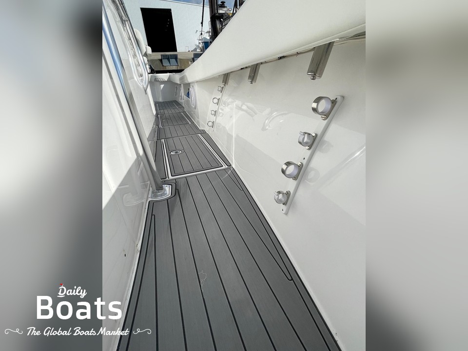 2021 Front Runner 36 Center Console for sale. View price, photos and ...