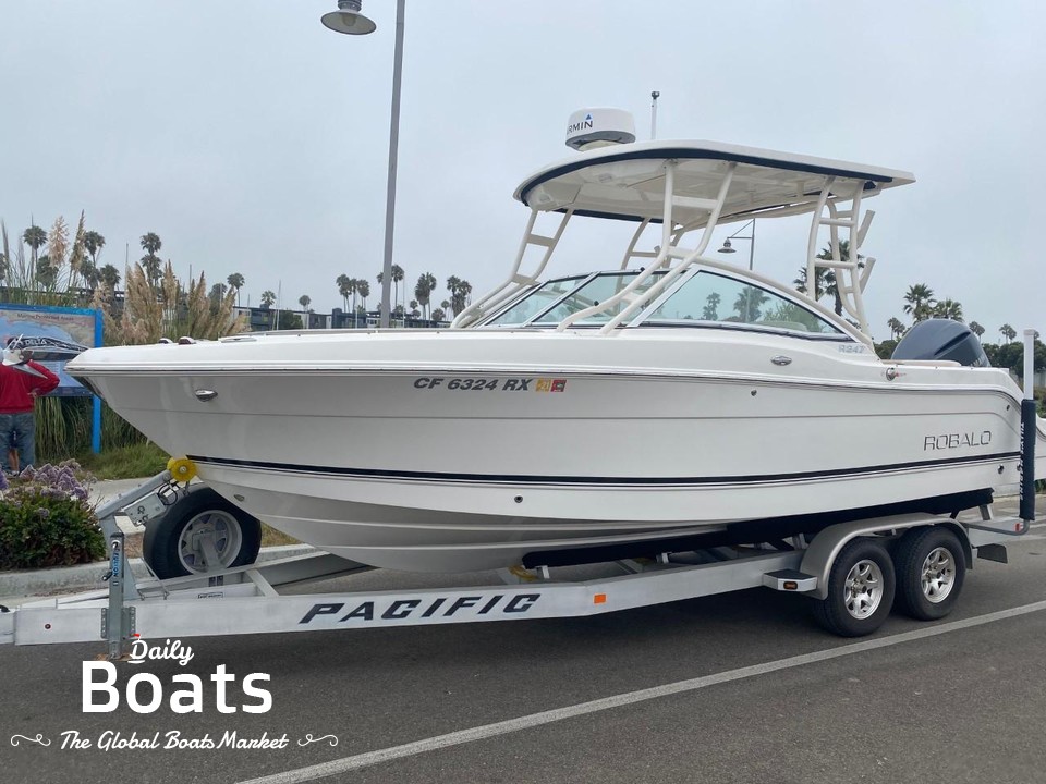 2017 Robalo 247 Dual Console for sale. View price, photos and Buy 2017 ...