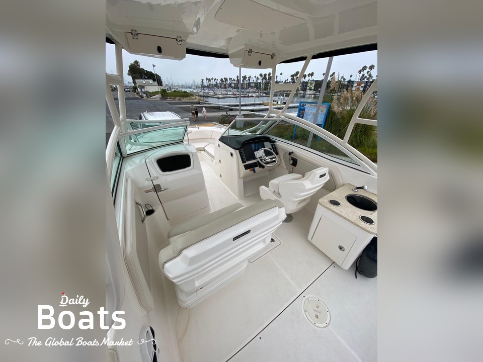 2017 Robalo 247 Dual Console for sale. View price, photos and Buy 2017 ...