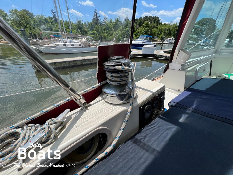 1985 Pearson 422 for sale. View price, photos and Buy 1985 Pearson 422 ...