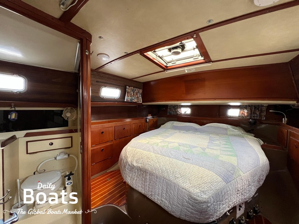 1985 Pearson 422 for sale. View price, photos and Buy 1985 Pearson 422 ...