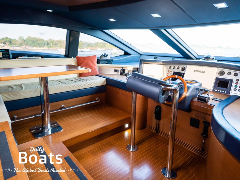 2007 Azimut 105 for sale. View price, photos and Buy 2007 Azimut 105 ...