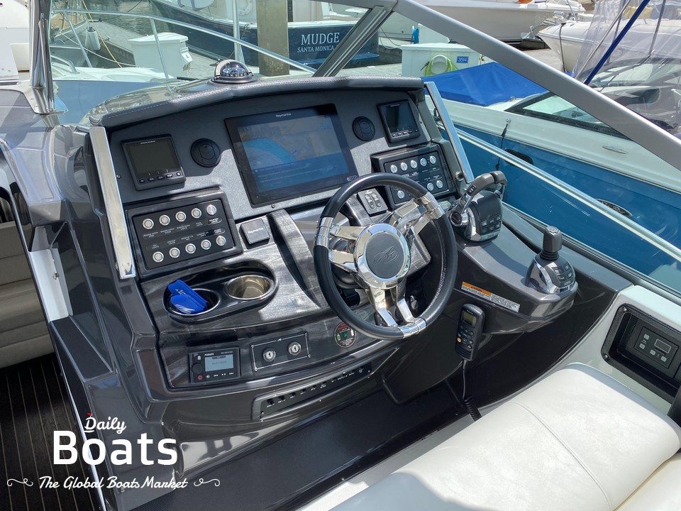 2019 Monterey 335 Sport Yacht for sale. View price, photos and Buy 2019 ...