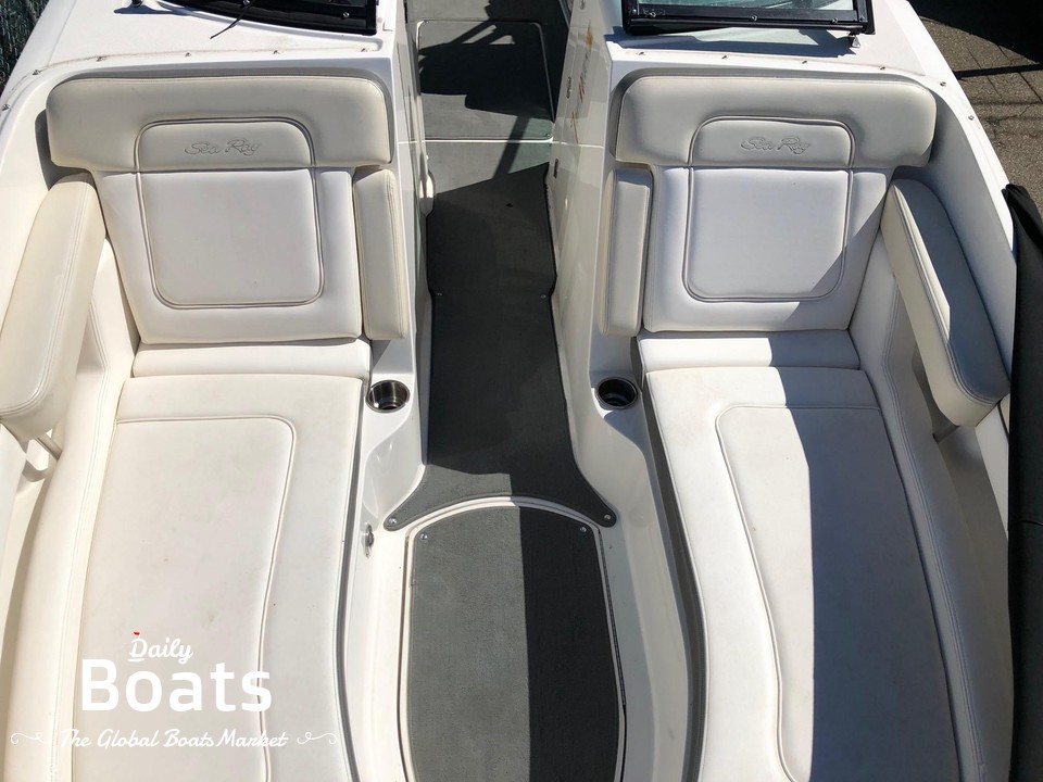 Sea Ray 260 Sundeck for sale. View price, photos and Buy Sea Ray 260 ...