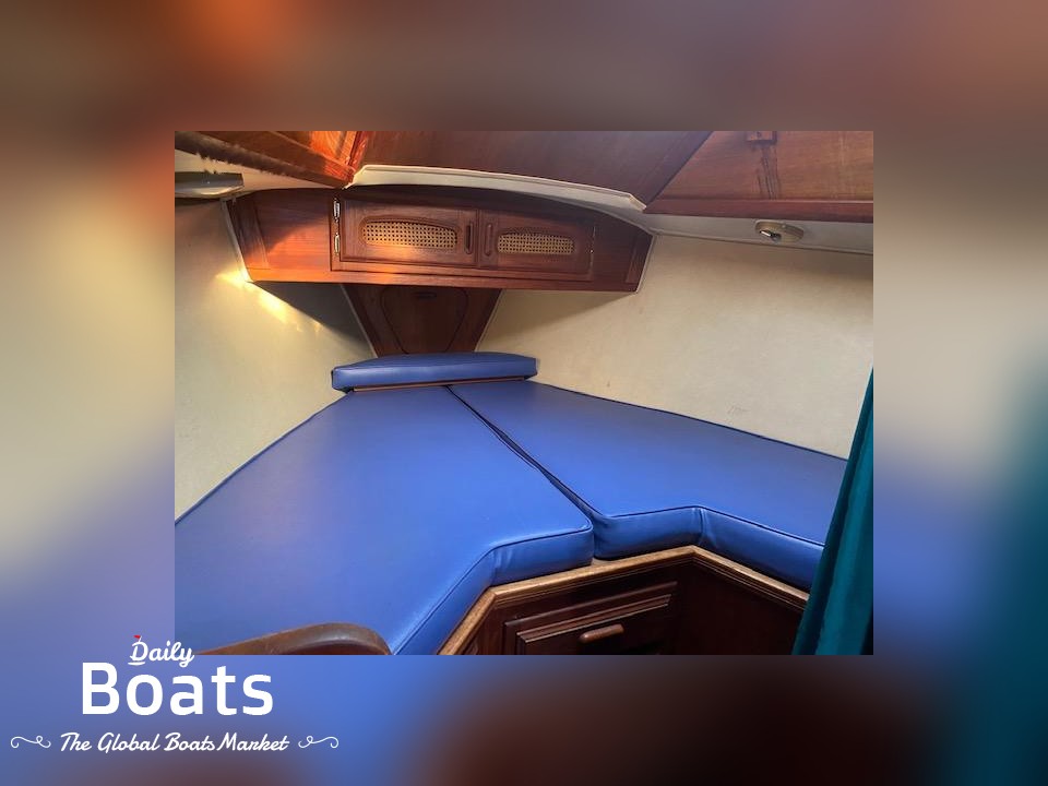 1978 Islander 32-2 for sale. View price, photos and Buy 1978 Islander ...