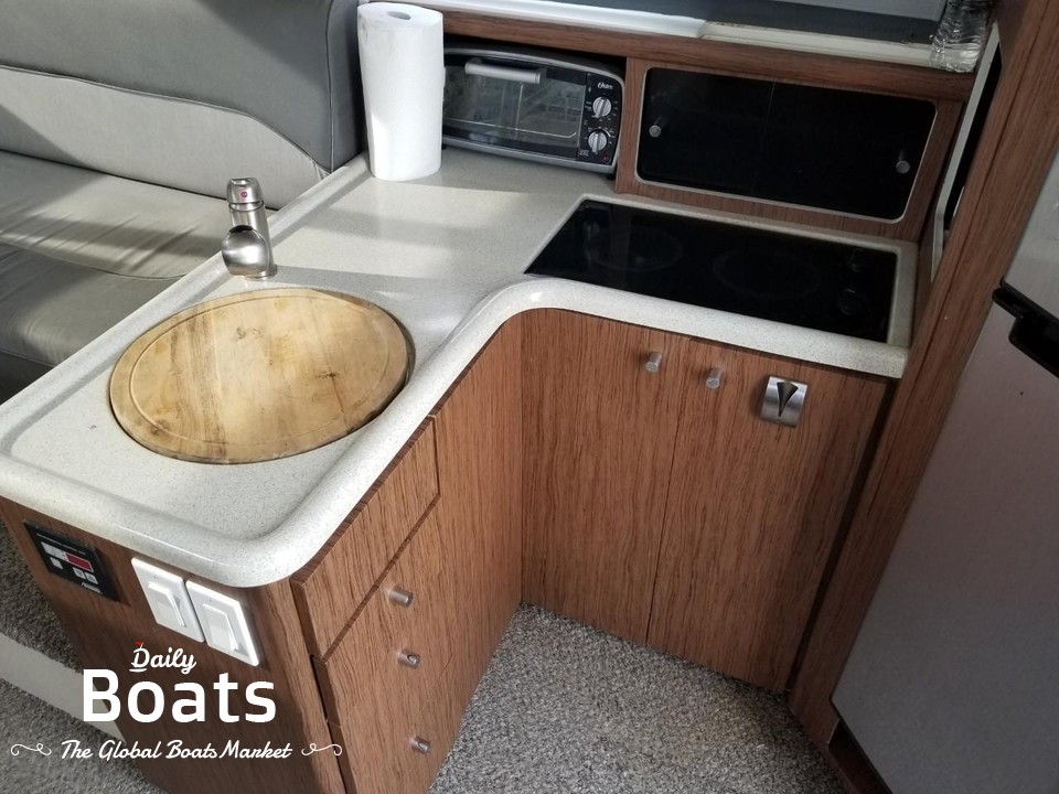 1996 Carver 320 Voyager for sale. View price, photos and Buy 1996 ...