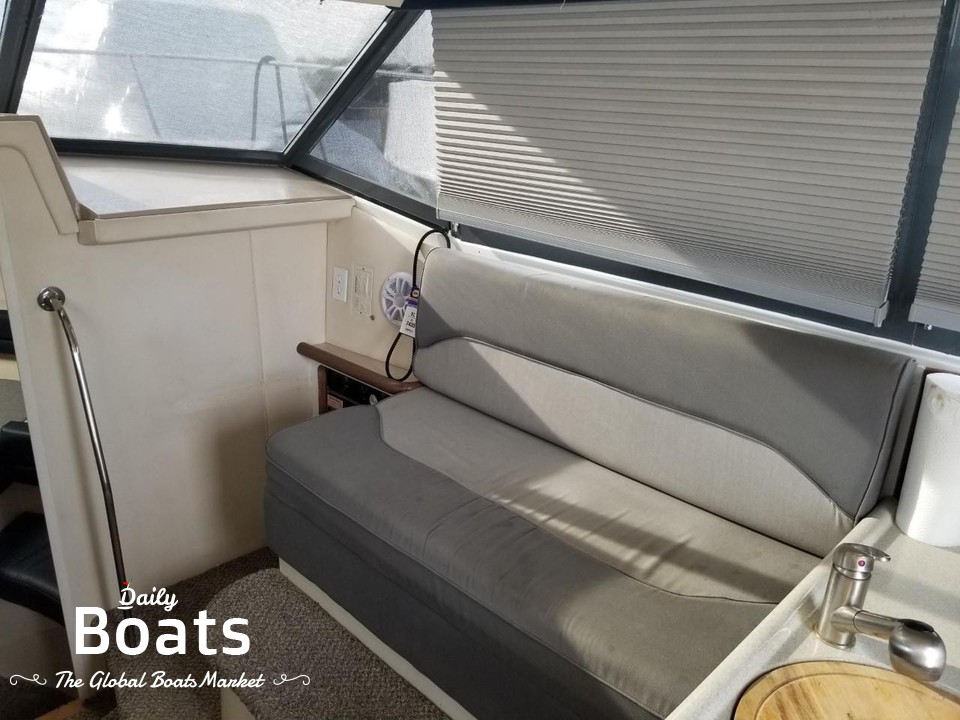 1996 Carver 320 Voyager for sale. View price, photos and Buy 1996 ...