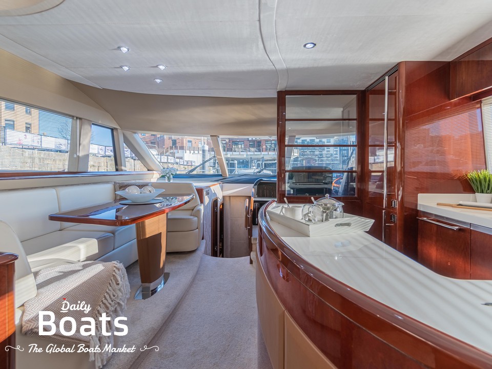 2006 Princess 67 Flybridge for sale. View price, photos and Buy 2006 ...