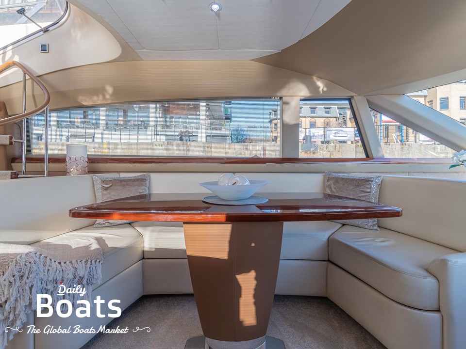 2006 Princess 67 Flybridge for sale. View price, photos and Buy 2006 ...